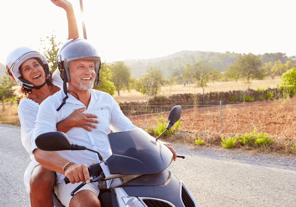 7 Dating Profile Examples for Women Over 50